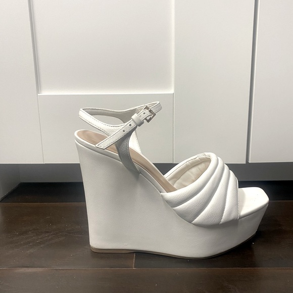 Aldo | Shoes | Beautiful White Wedge Heels | Poshmark